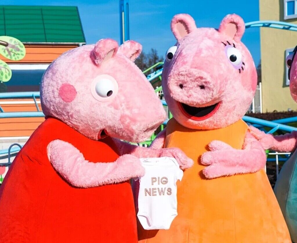 Peppa Pig theme parks to introduce new baby | blooloop